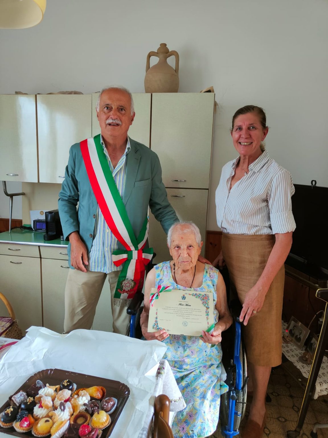 Auguri per i 100 della Sig.ra Maria – Comune di Magnago